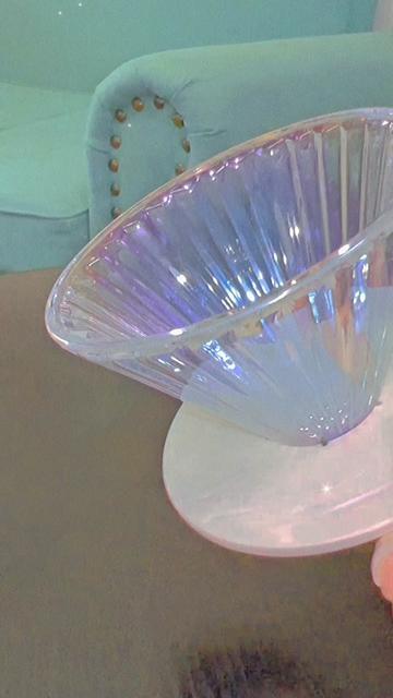 最近大家都不开心,多看点美美的东西吧!咖啡滤杯仙女必备