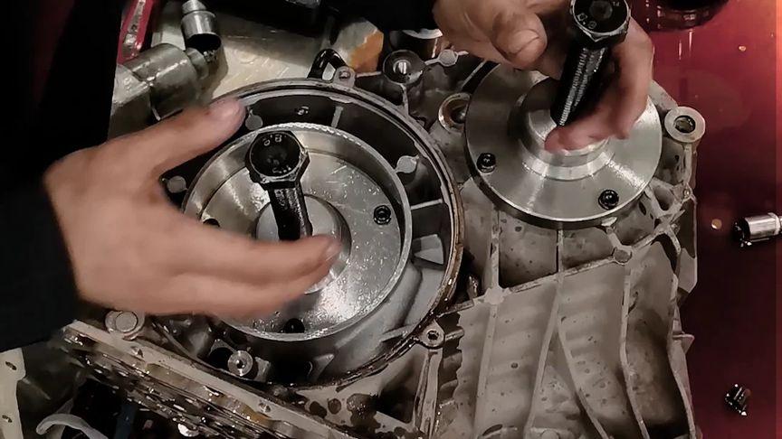 自动变速箱拆解过程