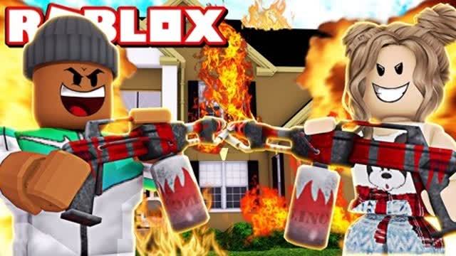 Roblox燃烧模拟器 火焰喷射器!把自己家给烧了?小飞象解说