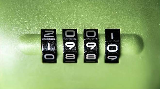 4位滚轮密码锁怎么重置密码