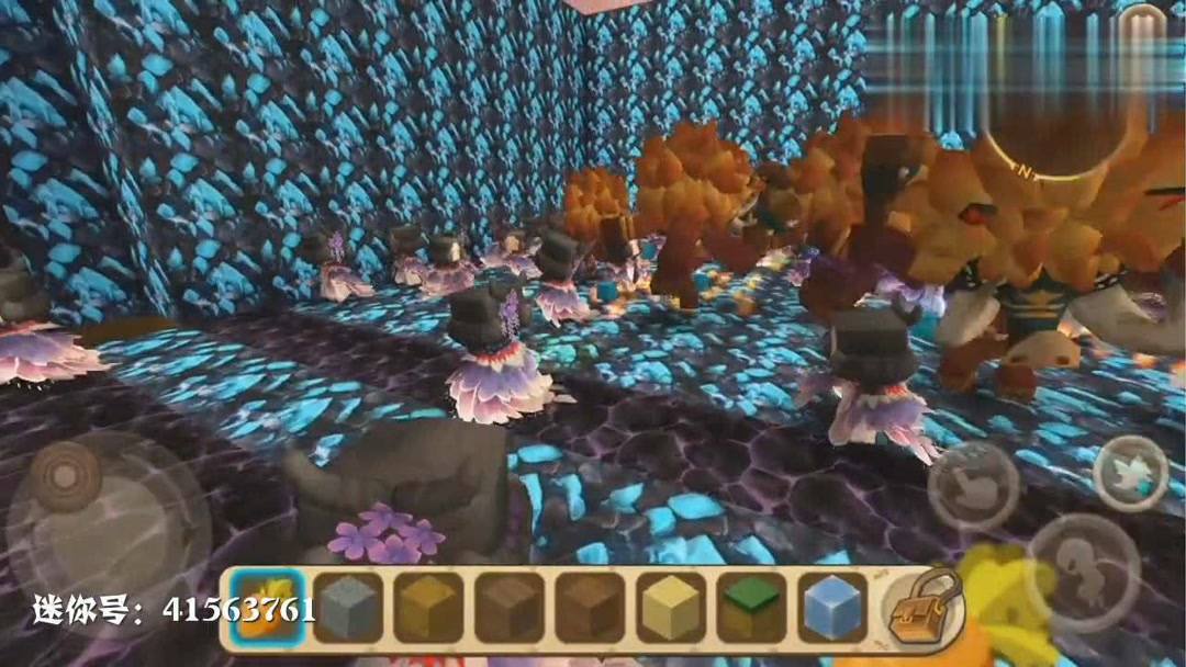 迷你世界100羽姬VS100野人,野人快被羽姬打哭了