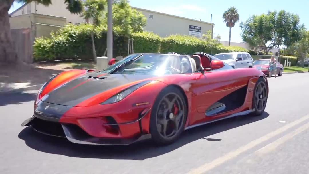 女土豪试驾几千万的柯尼塞格,按下变形按钮后才是惊艳的开始!