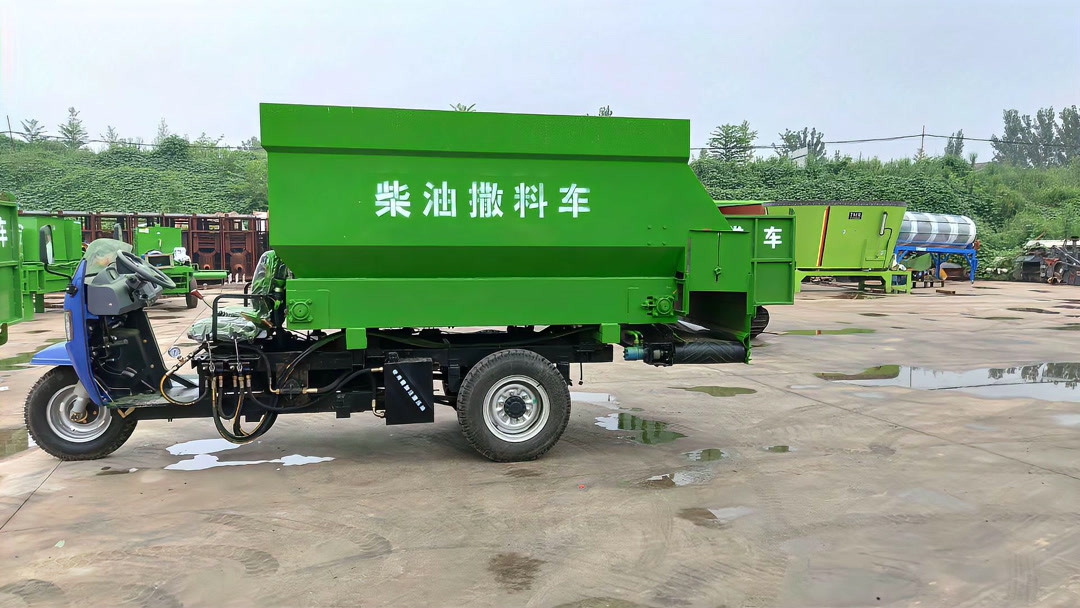 还在传统喂牛吗?看看机械化养殖技术