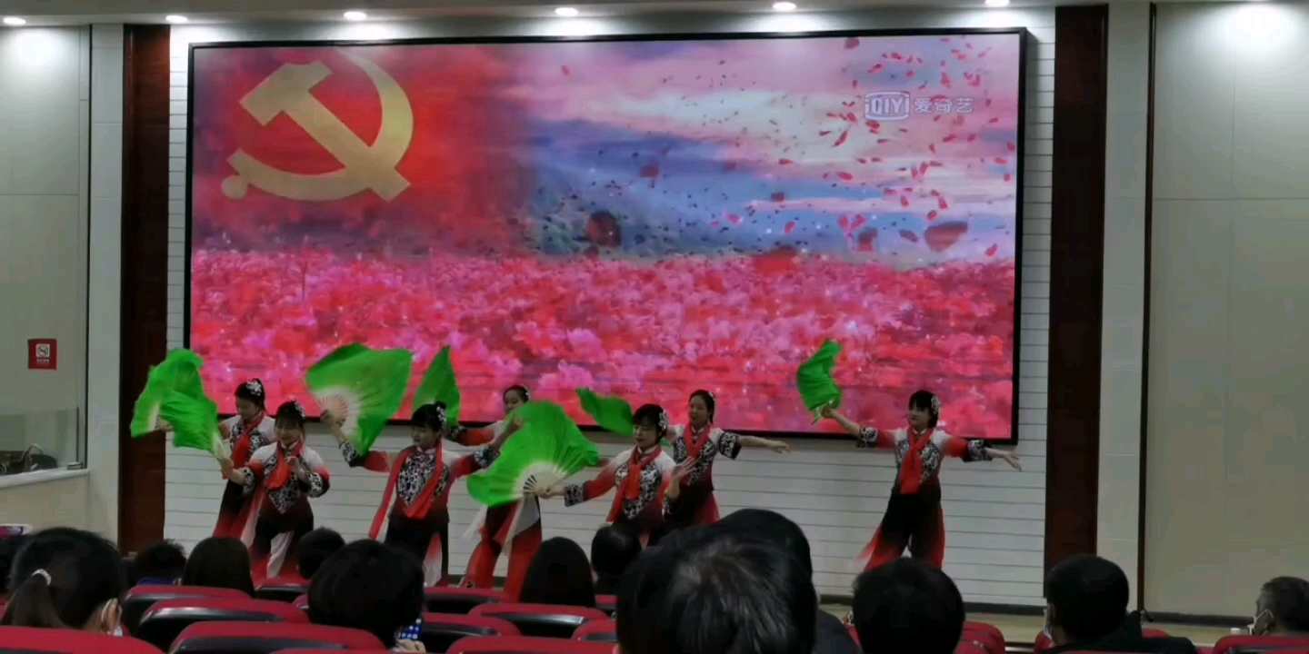 河南省新时代文明实践推动周开封市“学党史国史”文明实践主题日开场