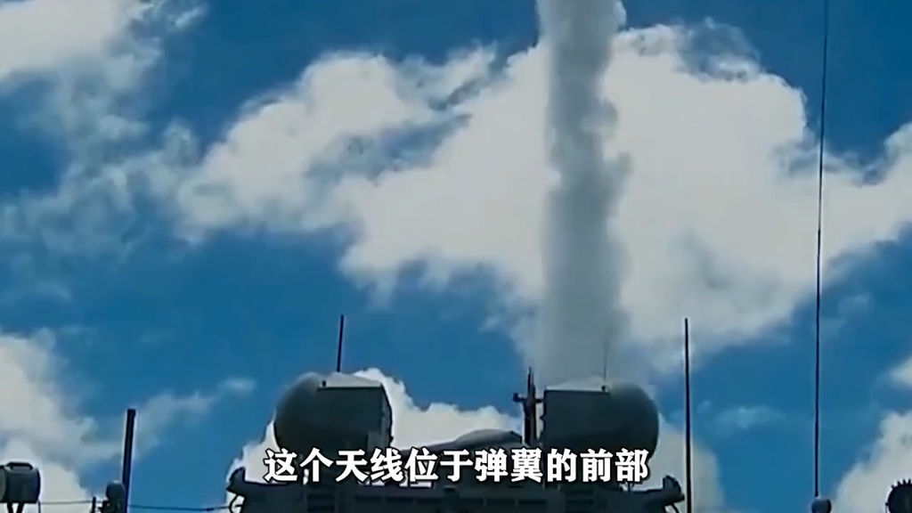 鹰击83系列的反舰导弹,虽然没有定位能力,但命中率可以达到98%