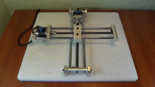 牛人用简易装置,做出各种不同的数控雕刻机,你见过几种呢?