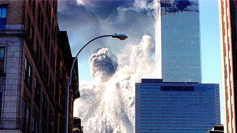 美国911袭击,为何不在飞机撞大楼前,提前用导弹把飞机打下来?