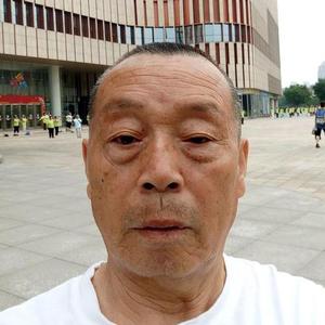 杜绍正 