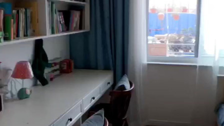 东莞装修: 两个宝宝的房间, 衣柜, 书桌, 书架, 床每人各一半, 不会闹别扭