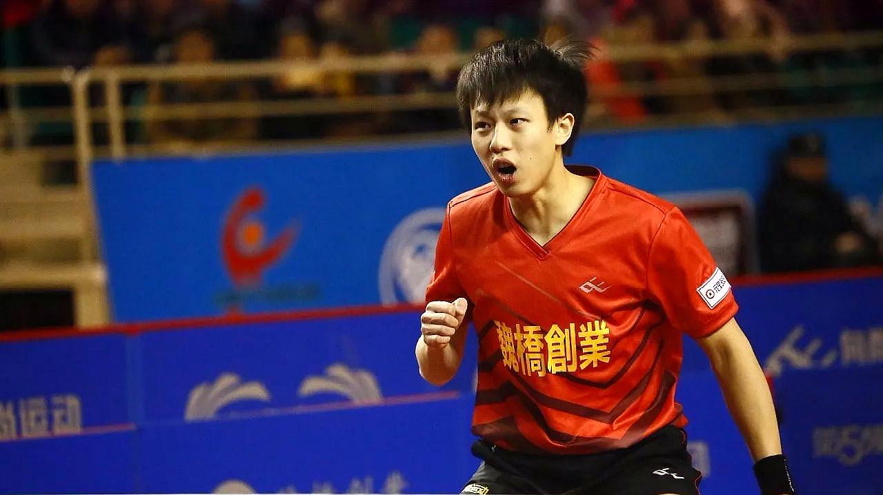 真正的“神仙”打架!樊振东VS林高远,球迷:看得我眼花缭乱