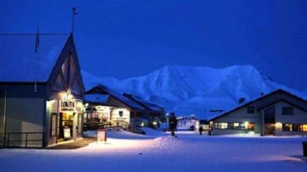 这个纯净如童话的地方竟然禁止人类出生和死亡,中国人可自由出入