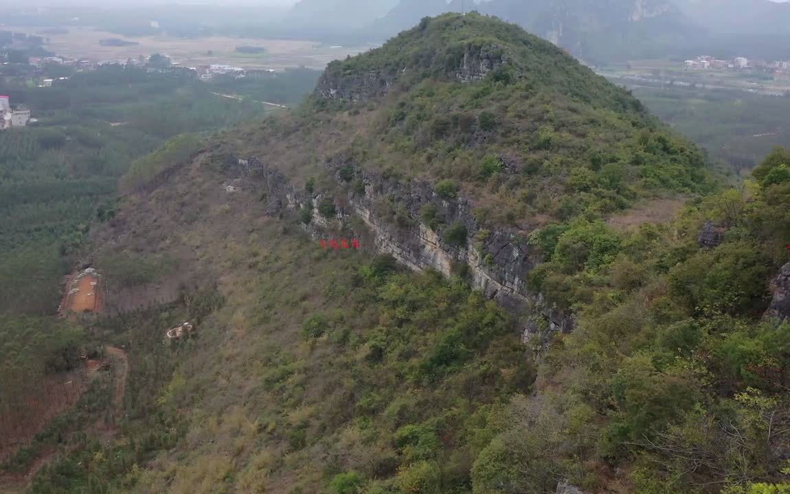 航拍横州云表罗伞岭,这里山体地势雄伟,气势壮观