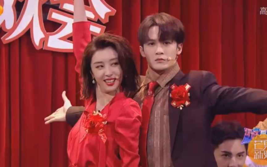 赵小棠鞋跳掉了 檀健次:没事 我也脱