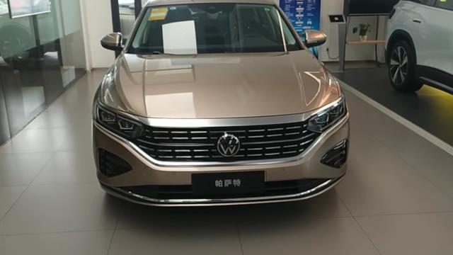 2022款大众帕萨特实拍欣赏,详细了解完实车还买本田雅阁吗?