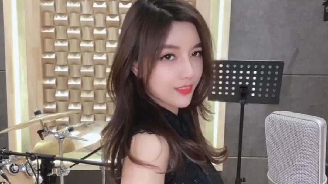 每日一听:夏了个天呐《处处吻》