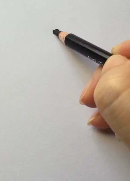 怎样画一只萌小熊简笔画