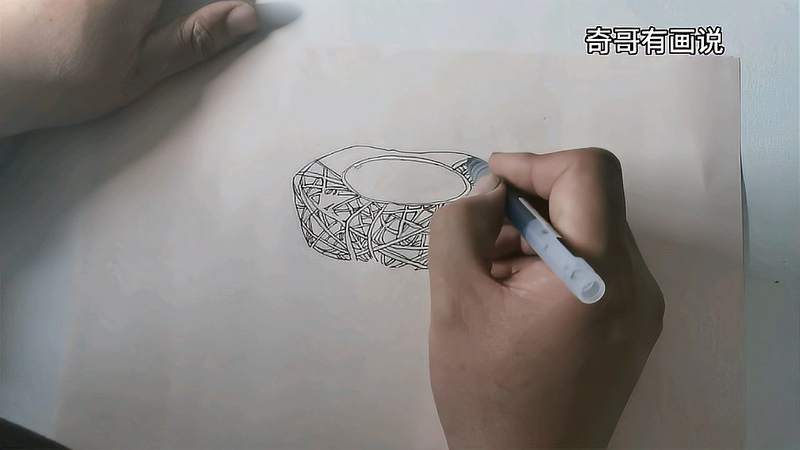 鸟巢简笔画,看似复杂实则简单结构表现你会了吗?