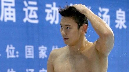 宁泽涛里约奥运会后首次复出 全运预赛因腰伤首日无缘参赛