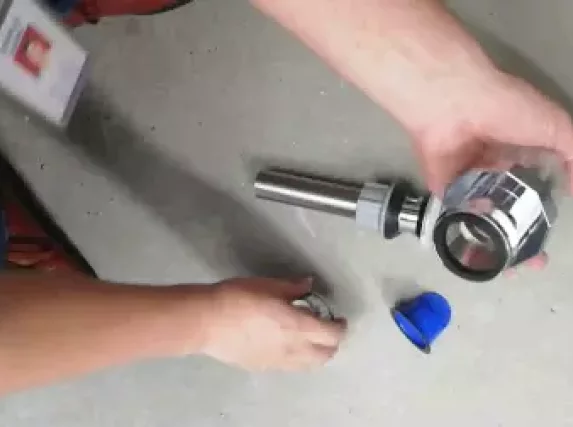 OPPLE卫浴-下水软管安装