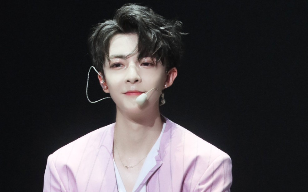 UNINE“RUN TO YOU”成都场管栎的守卫和介绍