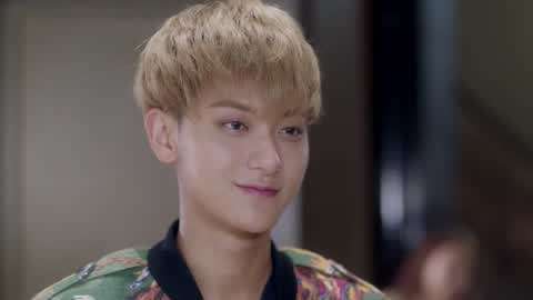 《夜空中最闪亮的星》黄子韬回家被撩 完美女友都不要吗