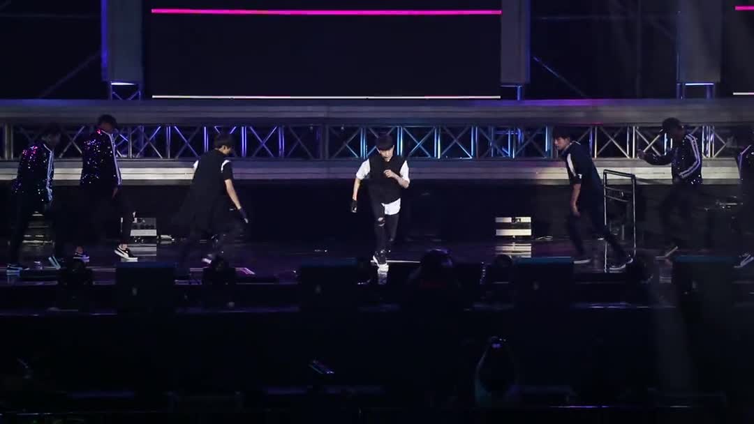 【TF家族】【饭拍现场】TFboys三周年演唱会《是你》