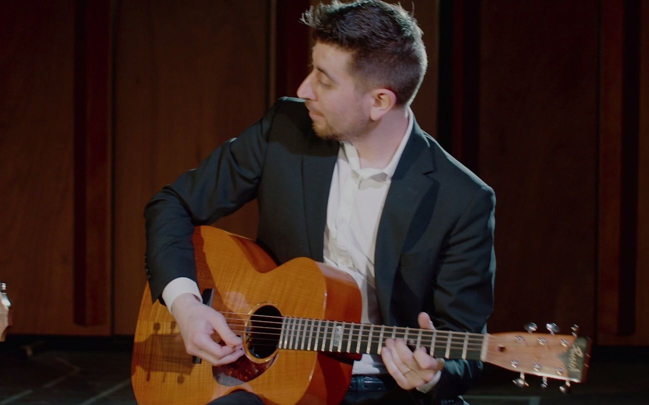 40 FINGERS MOZART on 4 Guitars Figaros Overture