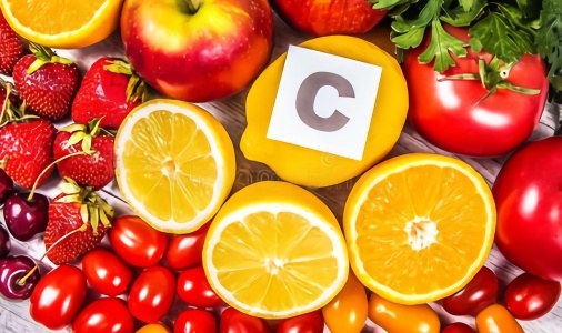 疫情时期怎么吃对维生素C?专家:不建议过量摄入