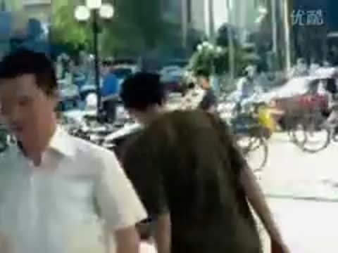 中央电视台公益广告举手之劳篇