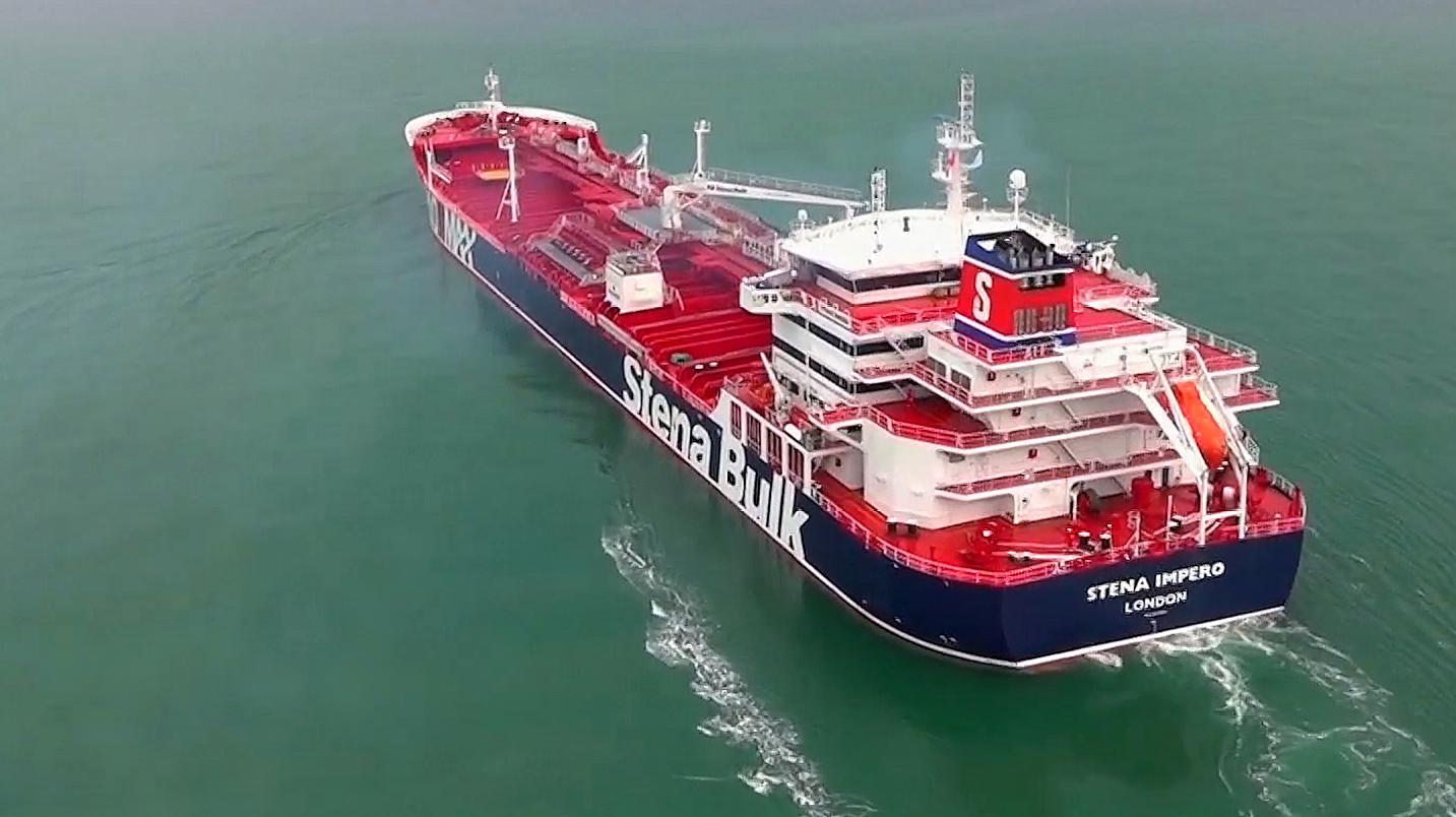 英国油轮被伊朗扣押护卫舰竟束手无策 专家:伊反舰导弹在威慑