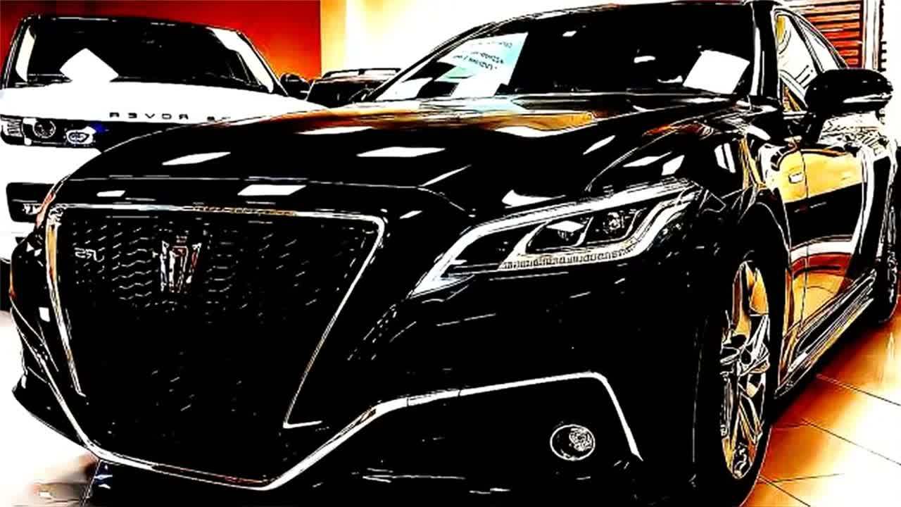 搭2.0T+8AT+四驱,2022款丰田皇冠终于来了,17万还买啥本田雅阁