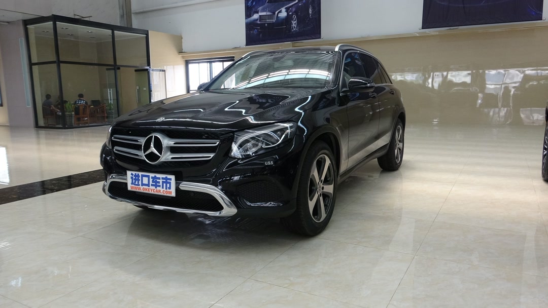 新款奔驰GLC300墨版外观内饰展示 详细配置视频介绍