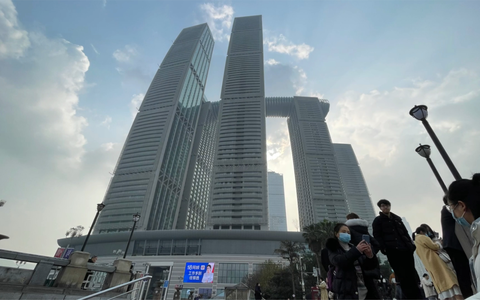 自动生成修改封面
