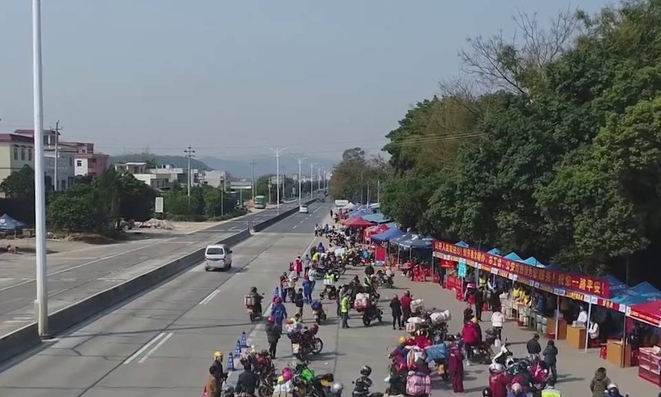 “摩托车返乡大军”即将上演,人没有变,方式却有了变化!