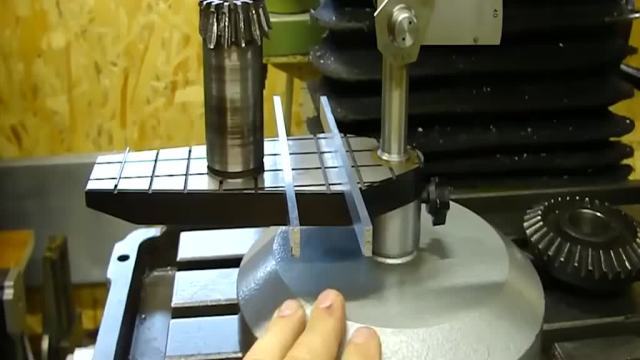 一种造型奇特的齿轮加工方法,你绝对没见过,看完长见识了