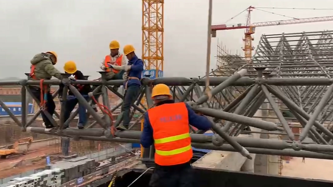 钢网架结构组装东吴网架