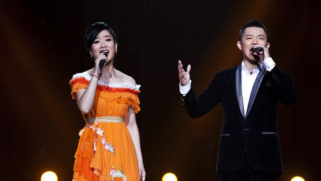 凤凰传奇这首歌成了歌坛神话,几乎每次演唱会都会唱,经典中经典