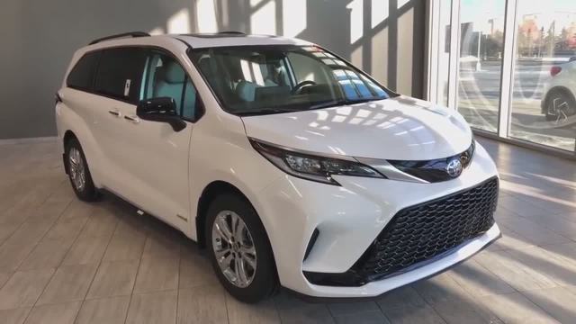 2021款丰田塞纳七座版实拍