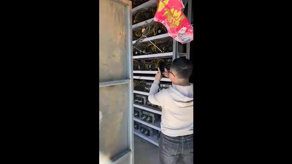 矿场行,看看到底什么是矿机,怎么挖的