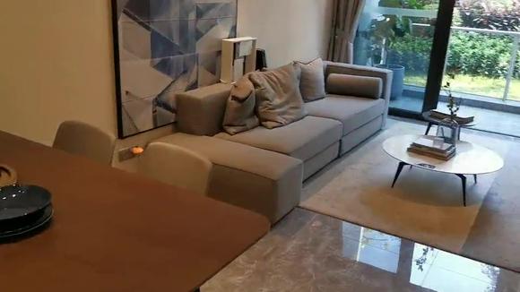 广州稀缺的复式住宅,物以稀为贵。