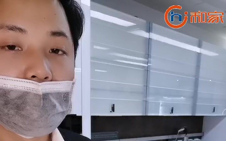 为什么懂橱柜的人,装修都选实木颗粒板?