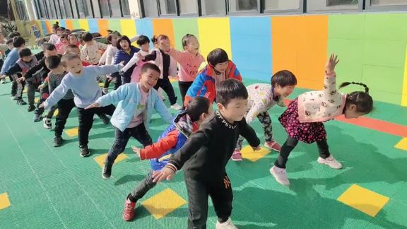 如何增强幼儿模仿能力,真姐教你一边游戏一边学~