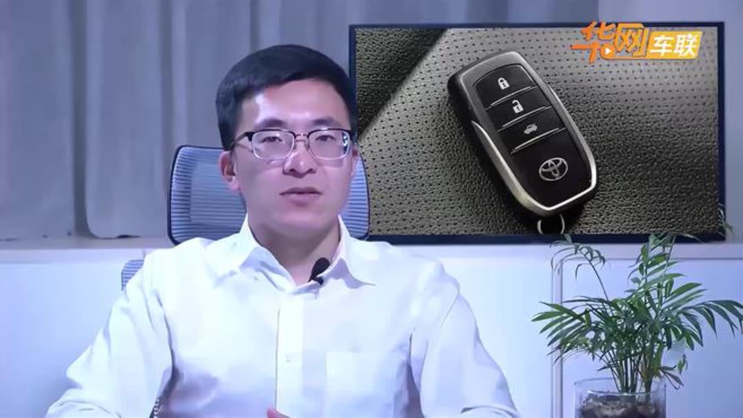 钥匙在车里面自动锁了怎么办