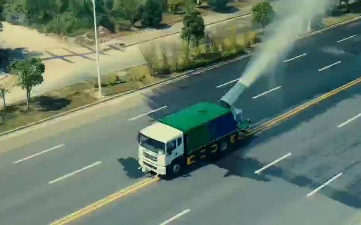 东风100米单发抑尘车城市道路喷雾降尘净化空气