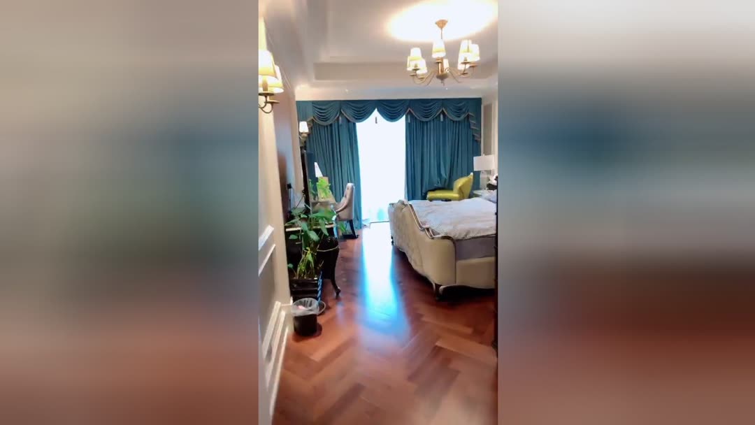 房间的小暗格,是我最最喜欢的设计,光看看我都开心。