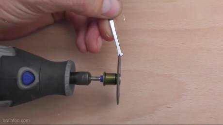 怎么制作一把迷你弓箭?牙签大小却有惊人威力