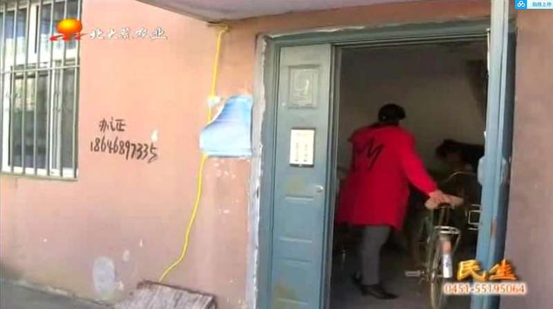 将楼道变成自家小仓库,安全部门:这是堵住了大家的“生命通道”