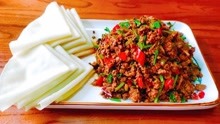 米炒牛肉的家常做法,肉质鲜嫩、香辣开胃,一顿一大盘全扫光