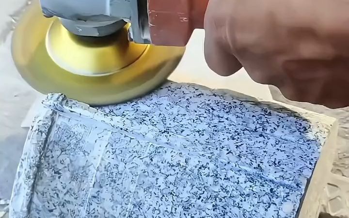 这是钎焊碗磨片,多功能切割片,石材瓷砖玻璃切割,倒角修边,切磨、干湿...