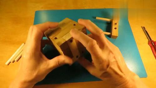 老外制作的一种,类似于鲁班锁的结构模型,你觉得怎么样?